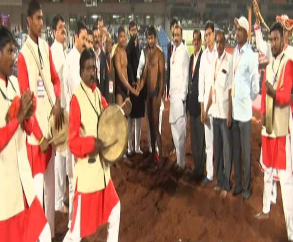 Pune | Maharashtra Kesari Kusti 2020 Competition Inaugurated | ABP ... Pune | Maharashtra Kesari Kusti 2020 Competition Inaugurated | ABP ...