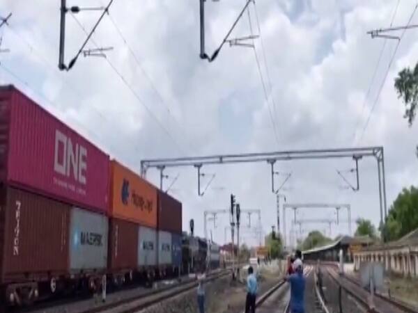 Indian Railways runs first ever Double Stack Container Train