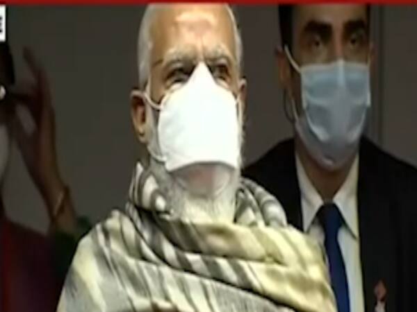 PM Modi ने Sarnath में देखा Light and Sound Show | Masterstroke